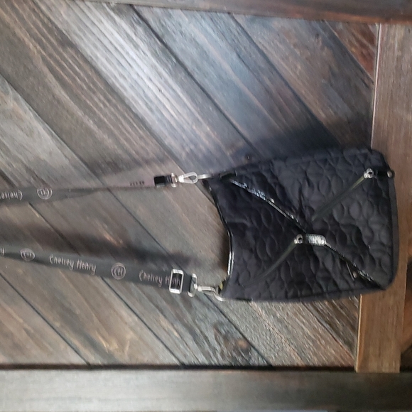 chelsea henry | Bags | Chelsea Henry Shoulder Purse | Poshmark
